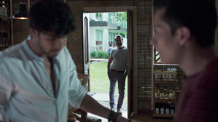 Watch Playing with Fire | Netflix